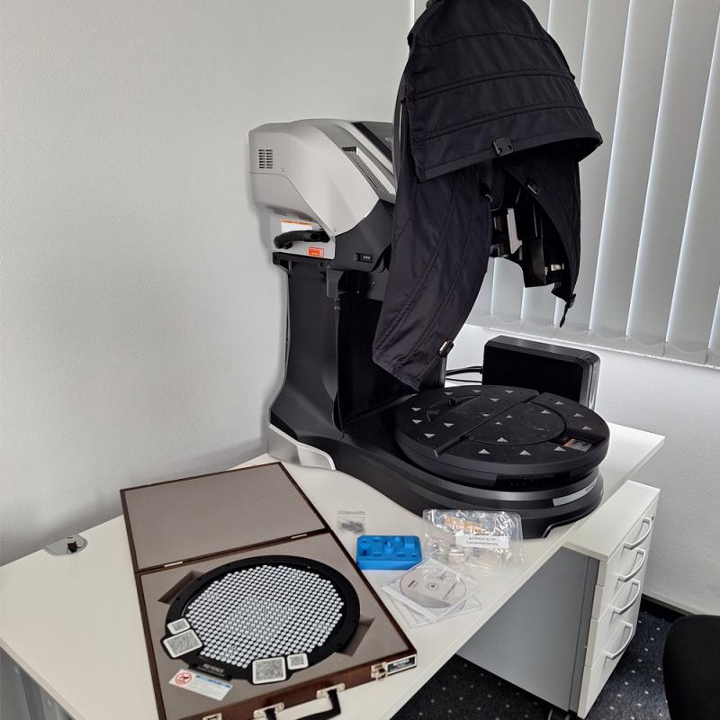 Used Keyence VL-700 3D laser scanner - Laserscanning Europe Online Shop